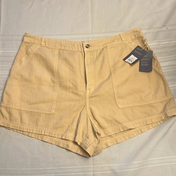 Universal Thread | Shorts | Universal Thread Shorts | Poshmark